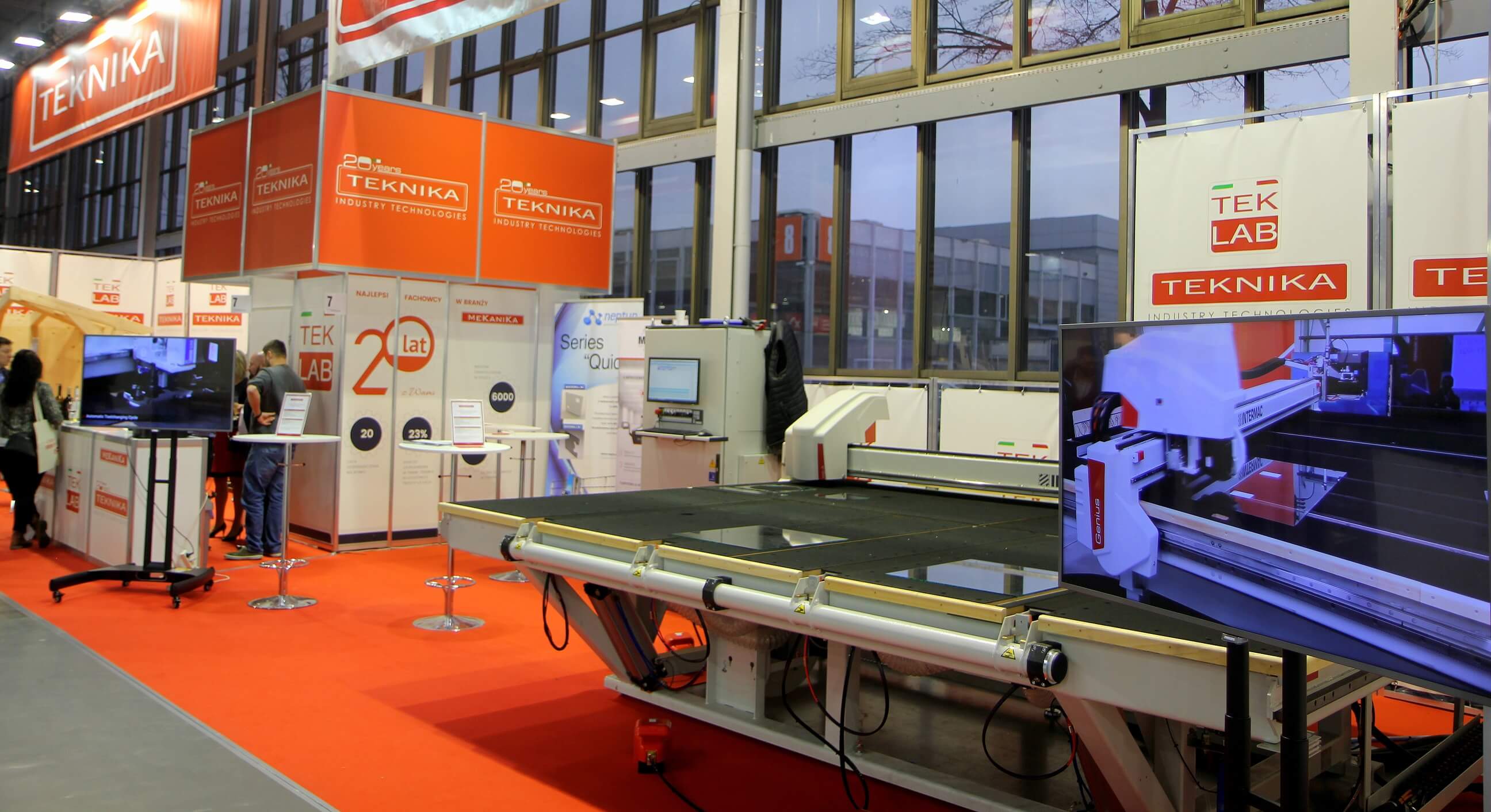 TEKNIKA zmienia siedzibę - Forum Branżowe