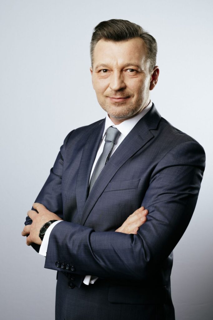 Forum Branżowe | Zmiany w zarządzie Somfy i Compremum portal branży ...