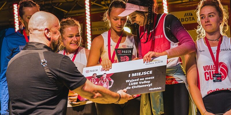 Forum Branżowe | PAGEN: Fani siatkówki plażowej odliczają dni do turnieju portal branży stolarki